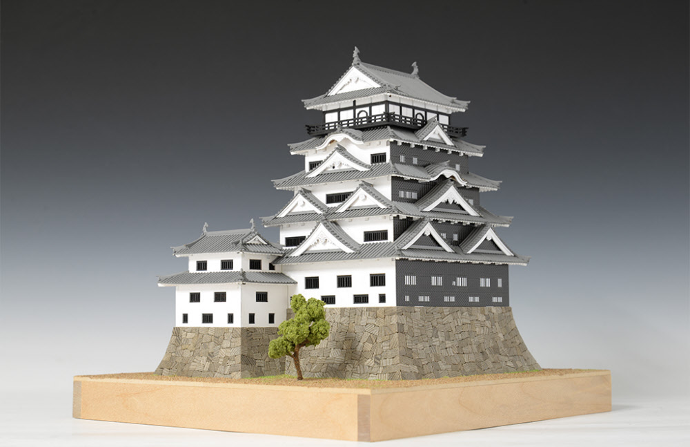 "Fukuyama Castle" Wooden Japanese Castle Model, by Woody JOE