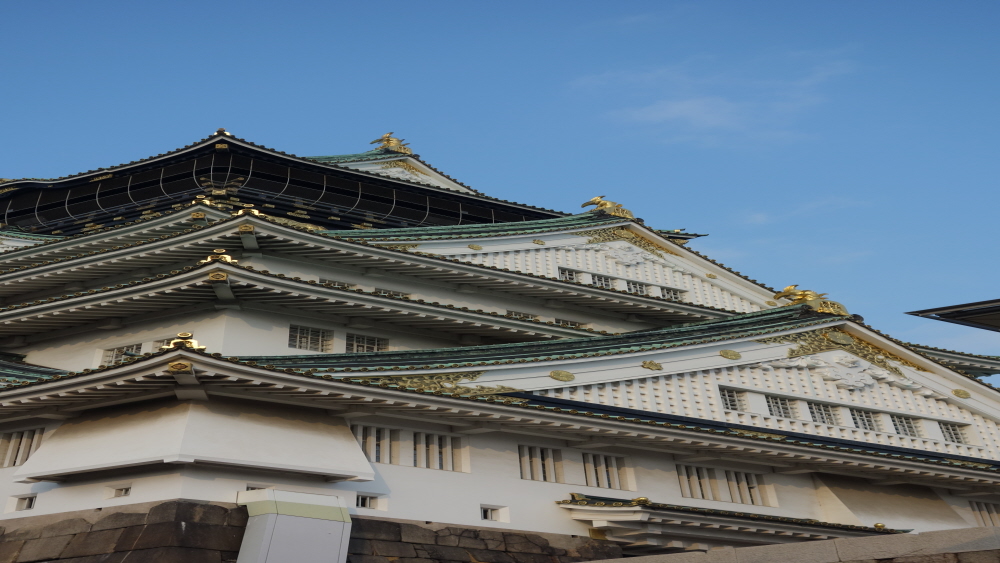 "Osaka Castle" Wooden Japanese Castle Model, by Woody JOE